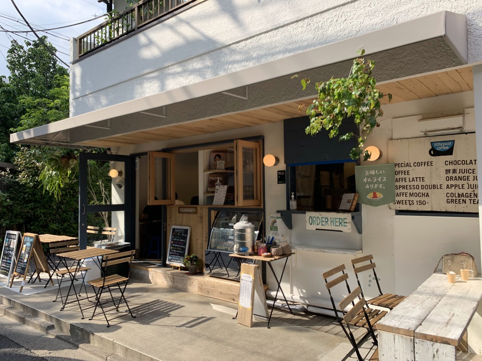 表参道【カイカイナ kaikaina】絶品クリームと厳選したフルーツで作るフルーツサンド！